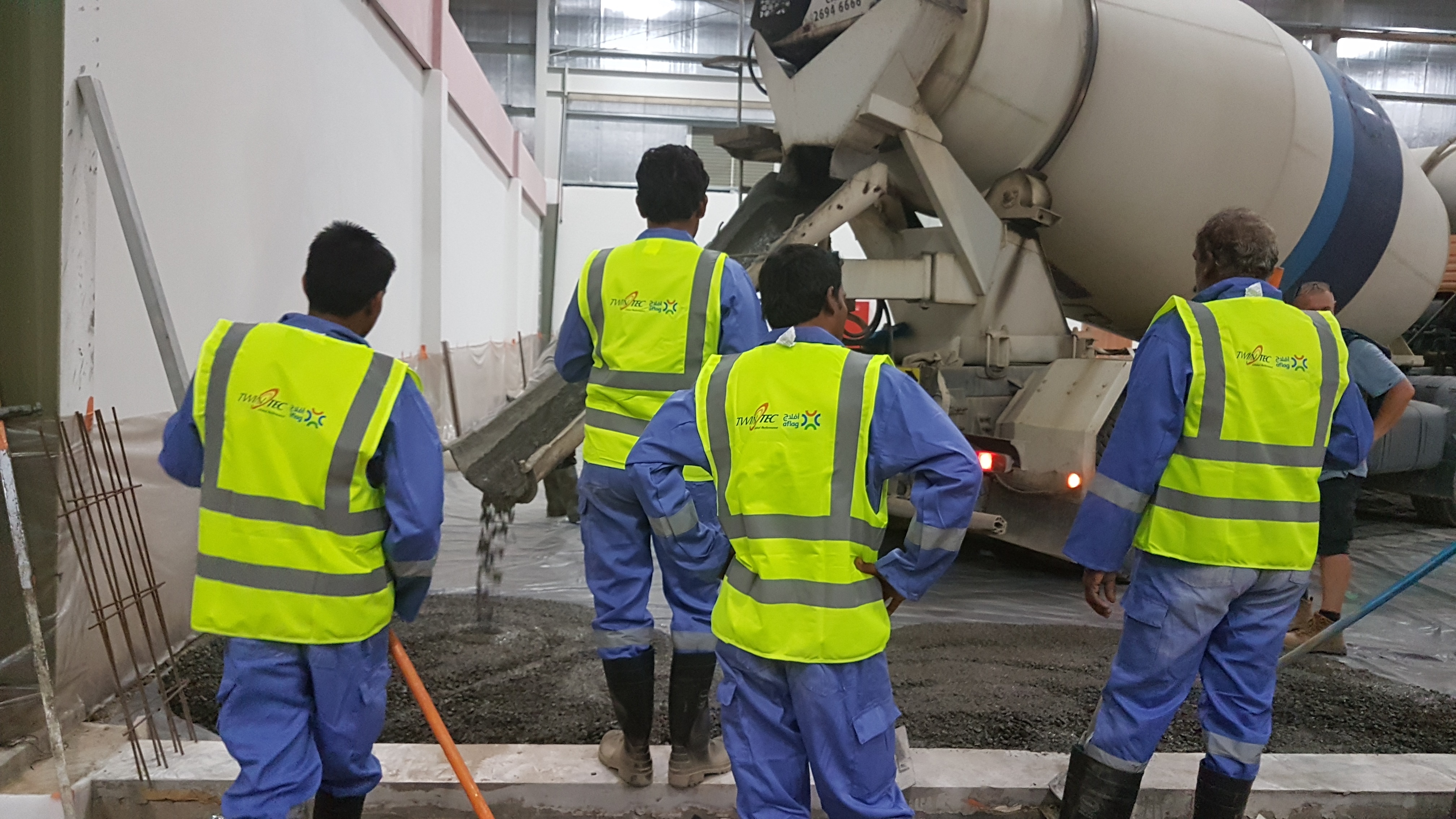 Oman - Twintec 'Jointless' Slabs