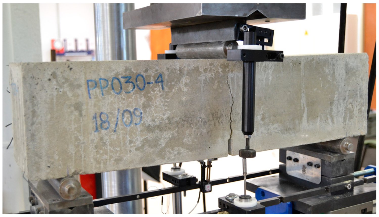 BEAM TESTING TO VERIFY PERFORMANCE OF STEEL FIBRES IN CONCRETE
